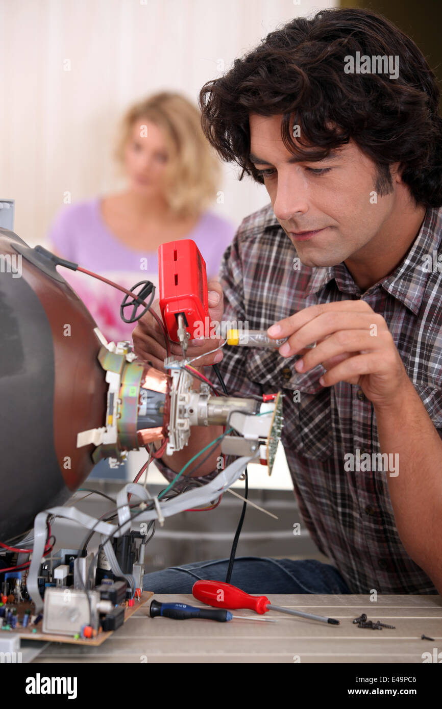 portrait of an electrician Stock Photo - Alamy