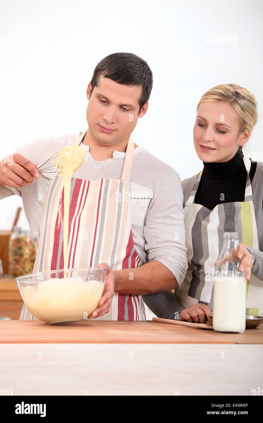 couple cooking together Stock Photo - Alamy