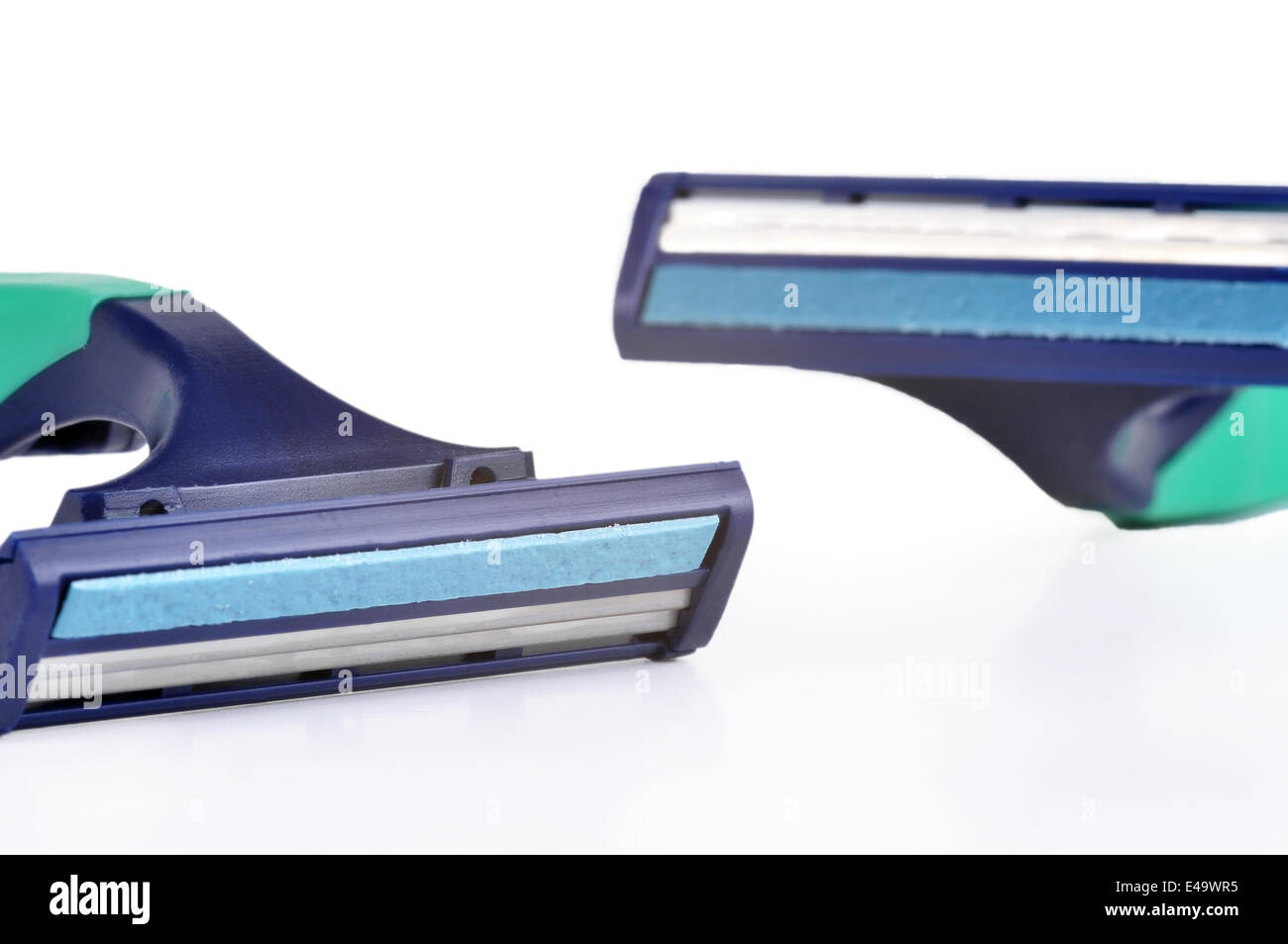 Disposable plastic razors hi-res stock photography and images - Alamy