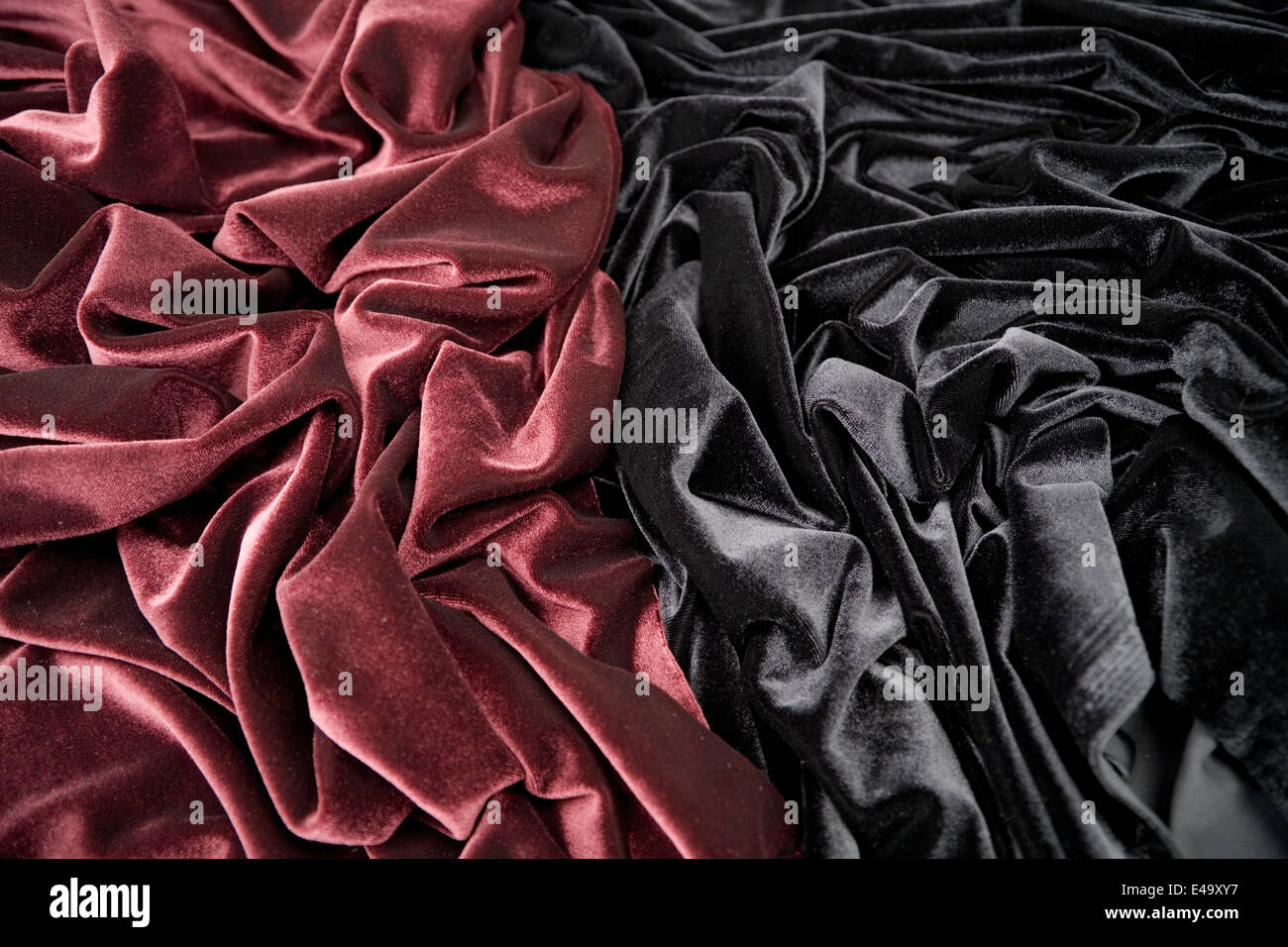Red Velvet Texture Stock Photos & Red Velvet Texture Stock Images - Alamy