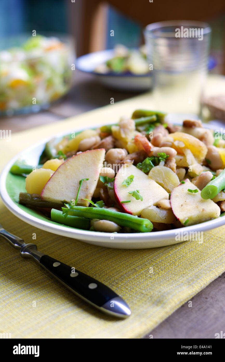 Blind hen hi-res stock photography and images - Alamy