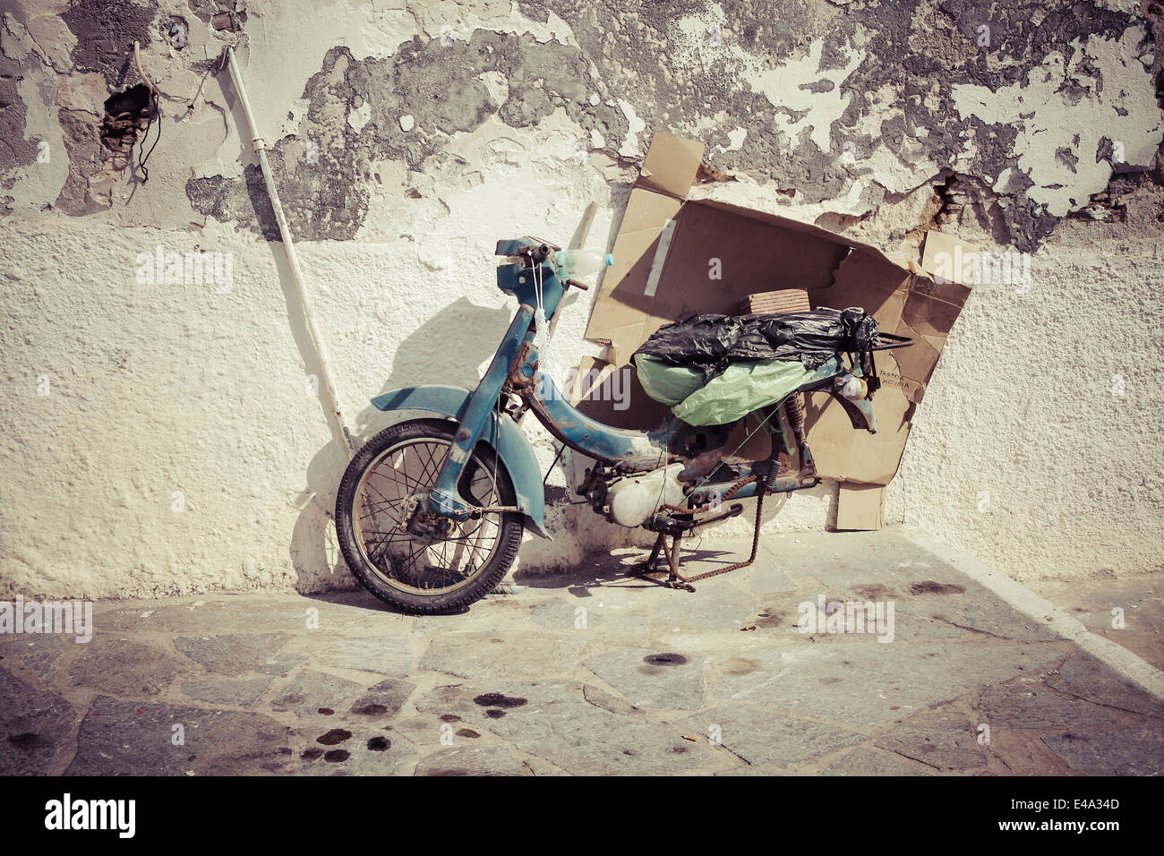 Broken moped hi-res stock photography and images - Alamy