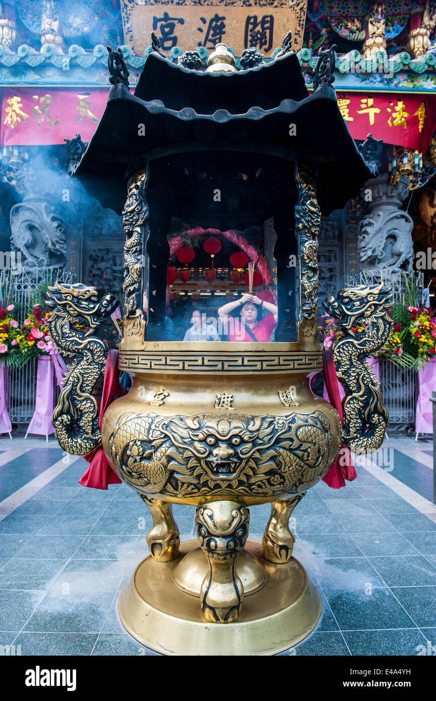Guandu temple hi-res stock photography and images - Alamy