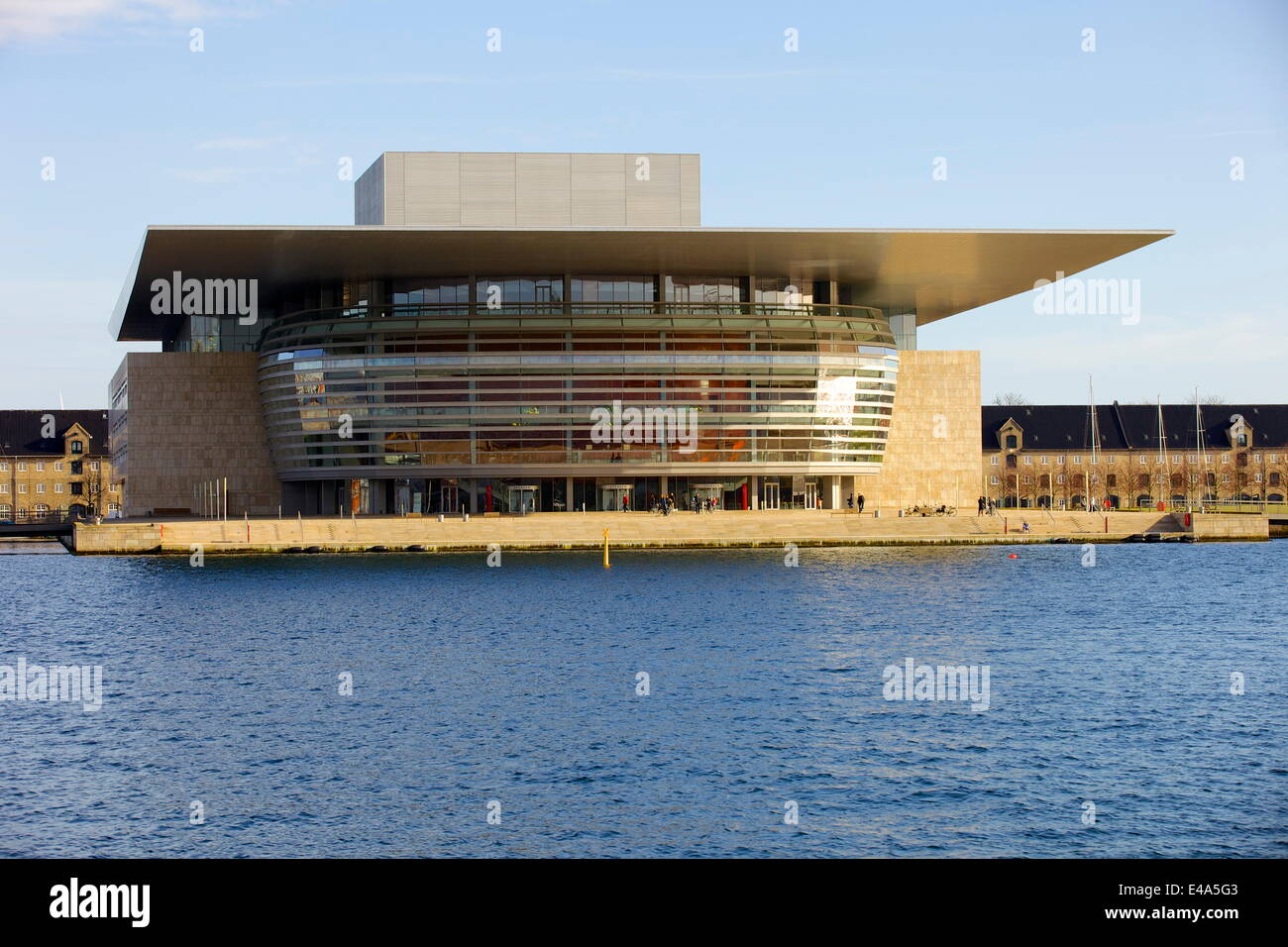 Copenhagen's Opera House by architect Henning Larsen, Copenhagen ...
