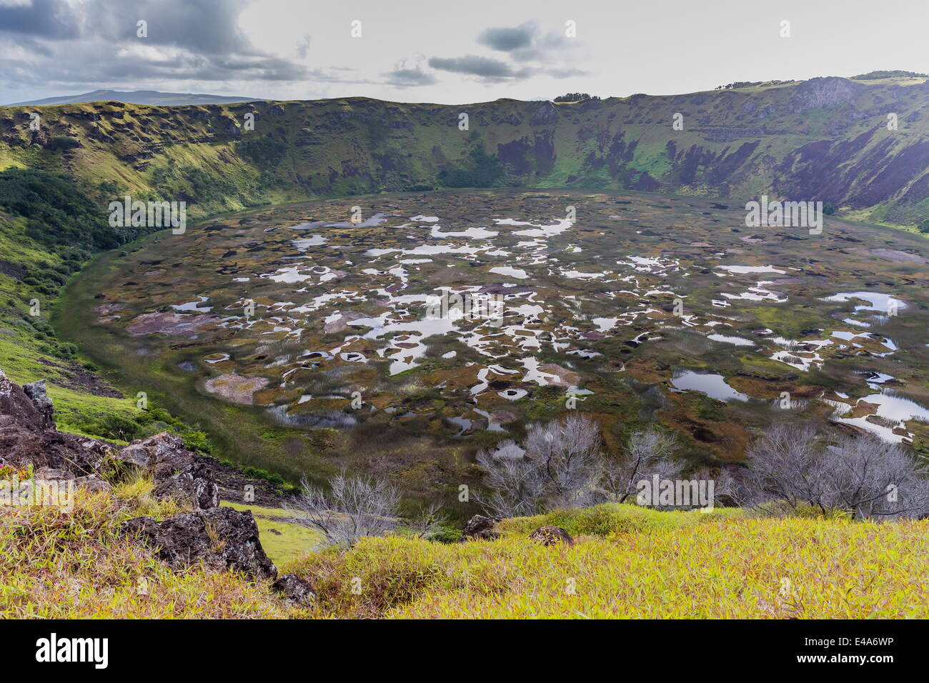Orongo Crater, Rano Kau, Rapa Nui National Park, UNESCO, Easter Island ...