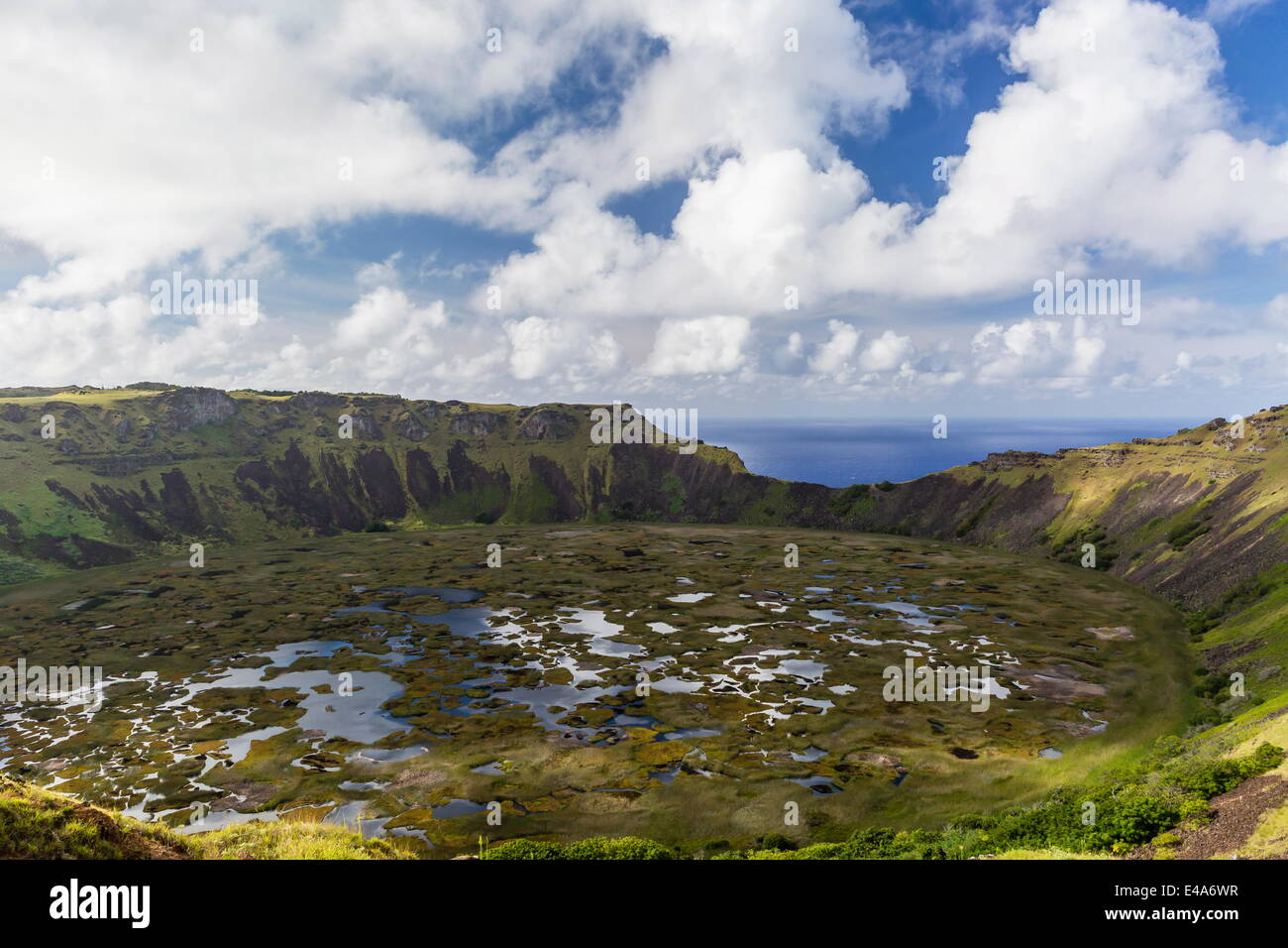 Orongo Crater, Rano Kau, Rapa Nui National Park, UNESCO, Easter Island ...