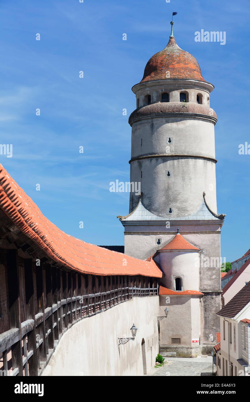 Lopsinger Tor Gate and town wall, Nordlingen, Romantic Road, Bavarian ...