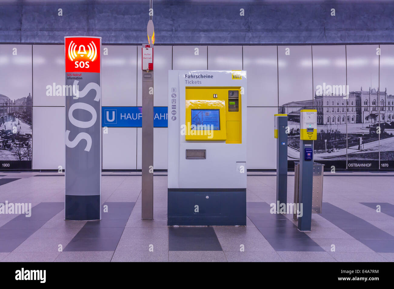 Germany, Berlin, modern architecture of subway station Hauptbahnhof ...