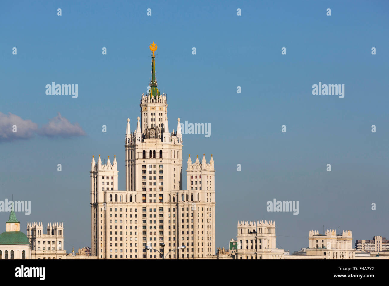 Moscow skyline hi-res stock photography and images - Alamy