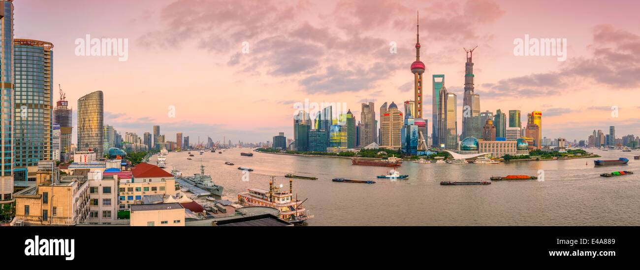 Pudong skyline across Huangpu River, including Oriental Pearl Tower ...