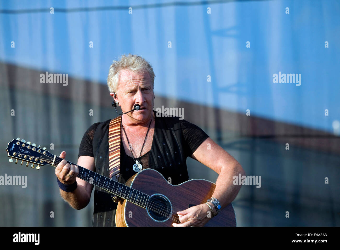 Graham russell hi-res stock photography and images - Alamy
