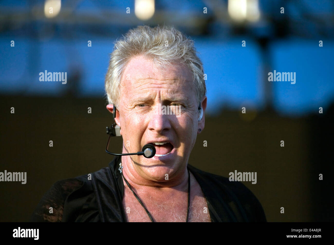 Air supply band hi-res stock photography and images - Alamy