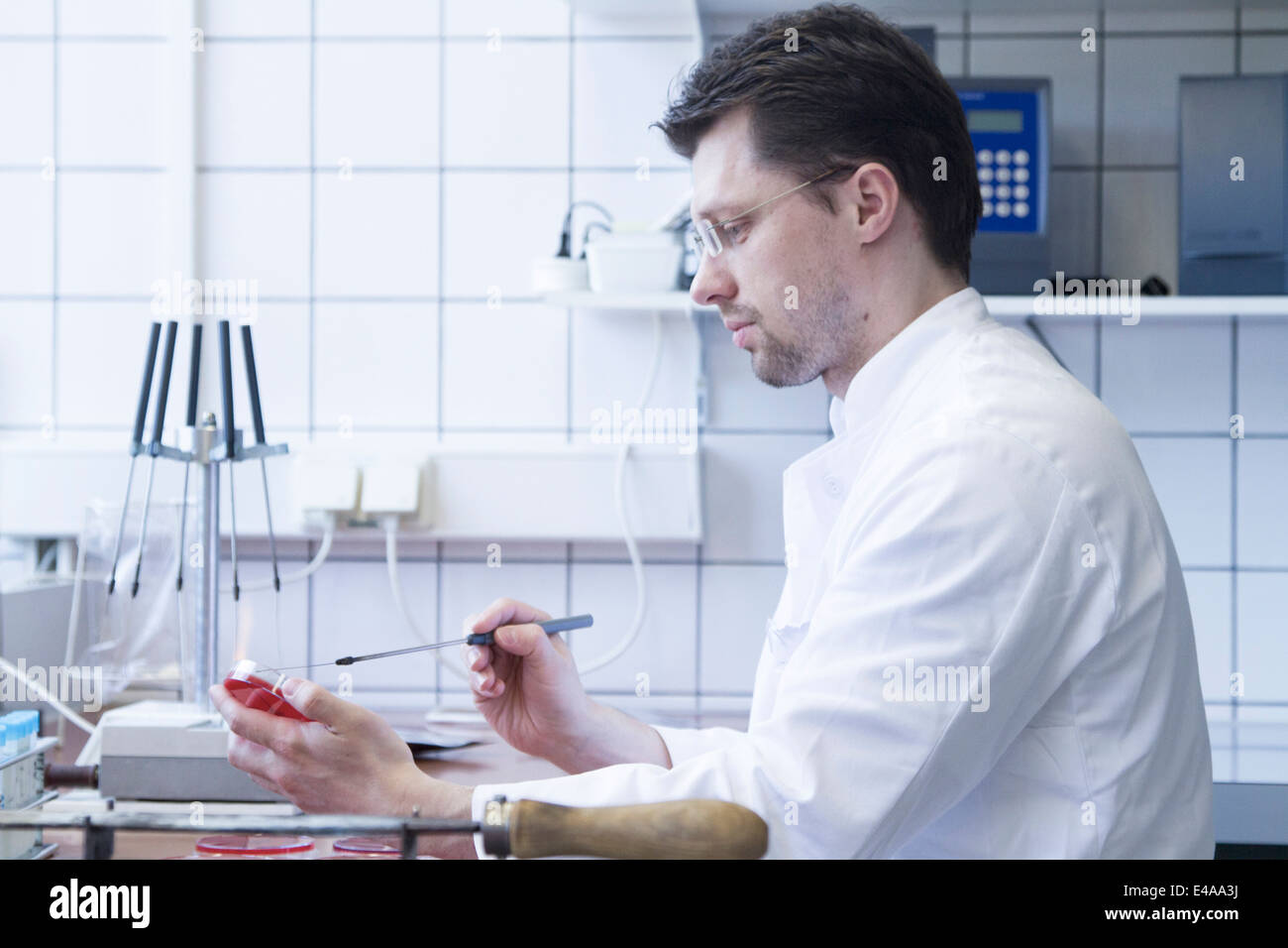 Portrait of food analyst working in laboratory Stock Photo - Alamy