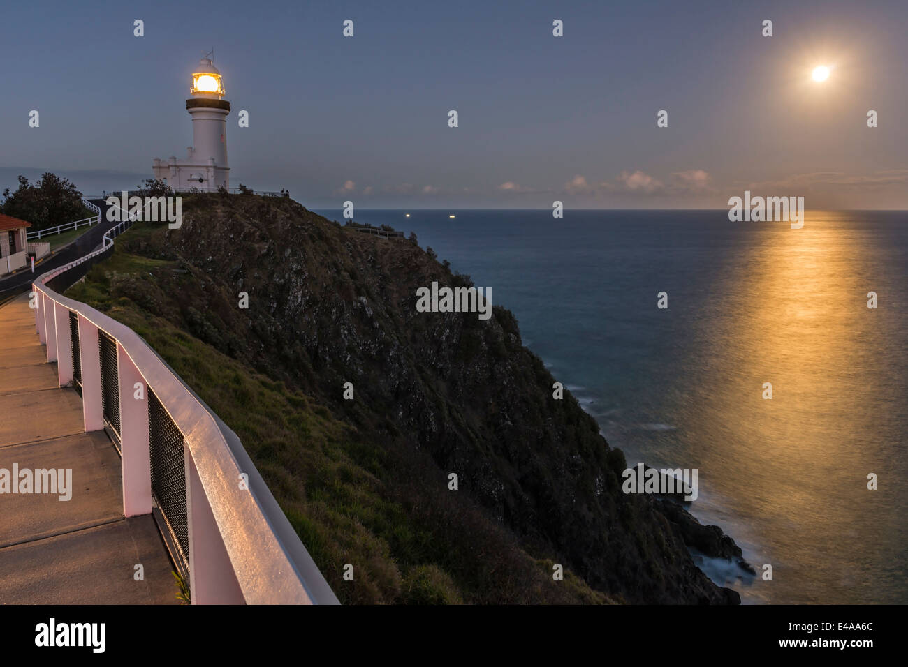Australia, New South Wales, Byron Bay, Cape Byron Bay lighthouse and ...