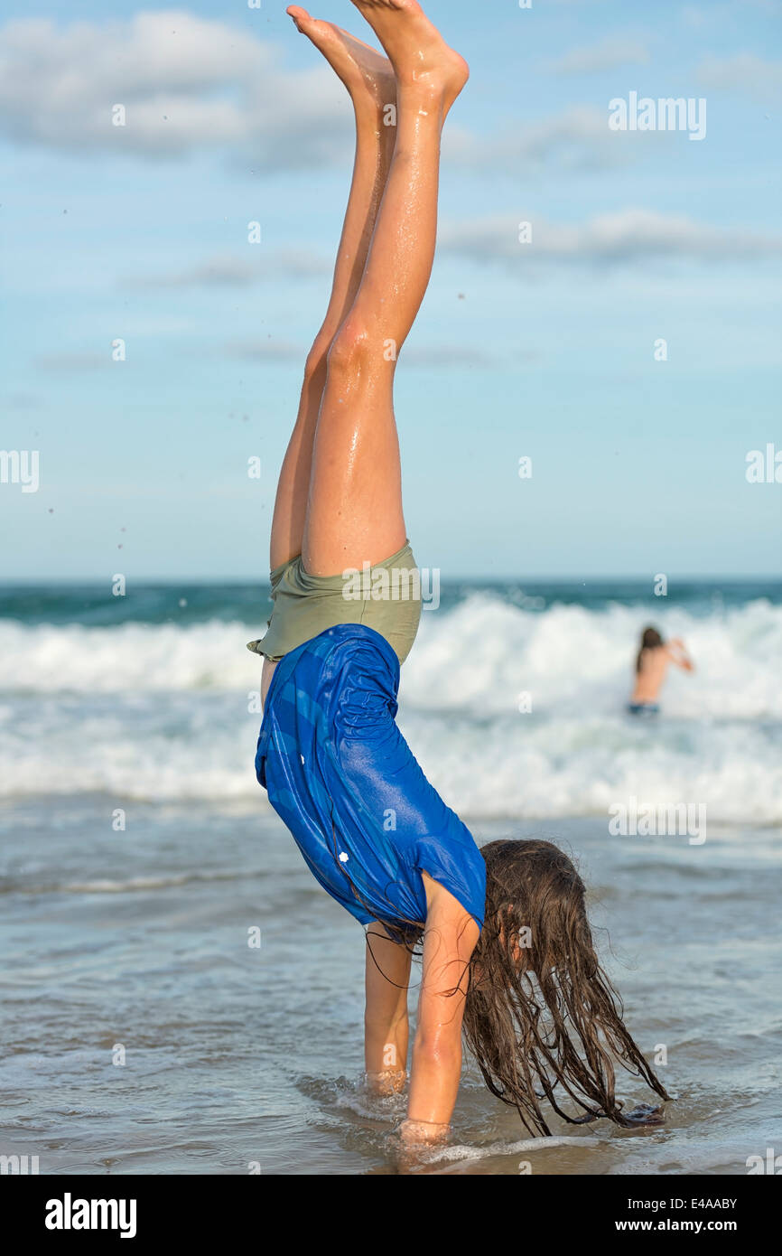 Girl Doing Handstand Stock Photos & Girl Doing Handstand Stock Images ...