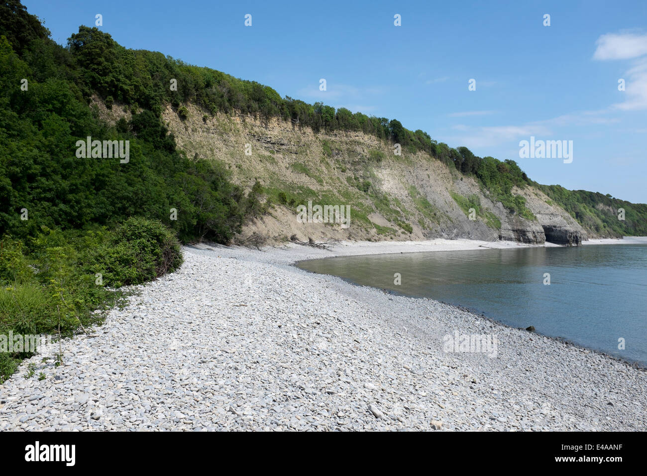 Pebble Beach Porthkerry Park near Barry South Wales Stock Photo - Alamy