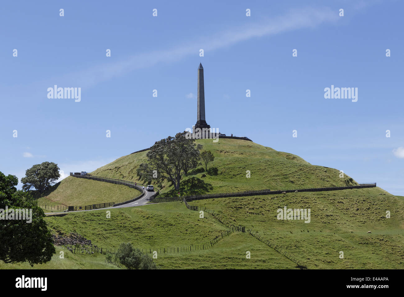 New Zealand, view to Mount Eden with obelisk Stock Photo - Alamy