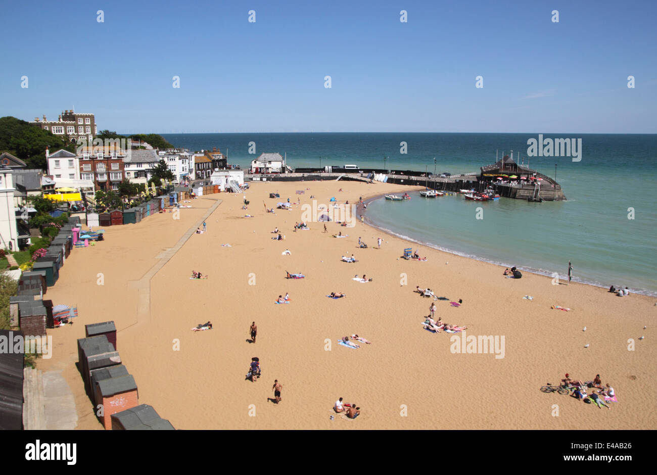 Viking Bay Beach Broadstairs Kent Stock Photo - Alamy