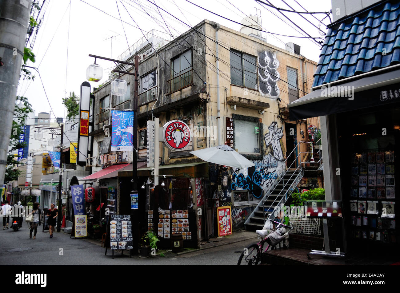 Setagaya building hi-res stock photography and images - Alamy
