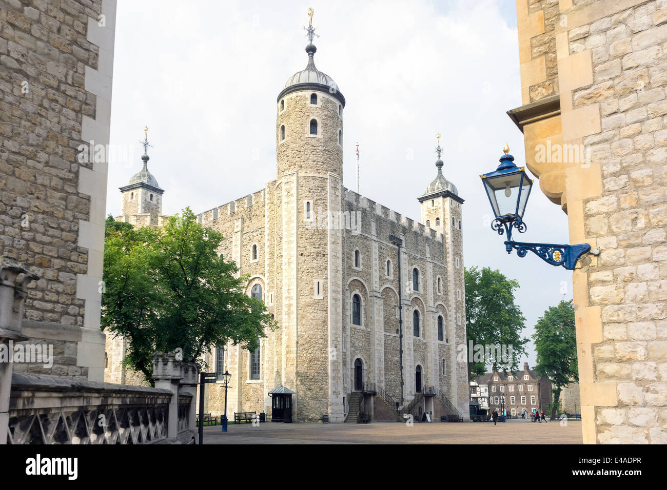 White Tower Tower London Built Stock Photos & White Tower Tower London ...