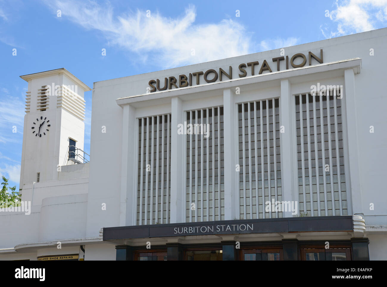 Surbiton station hi-res stock photography and images - Alamy