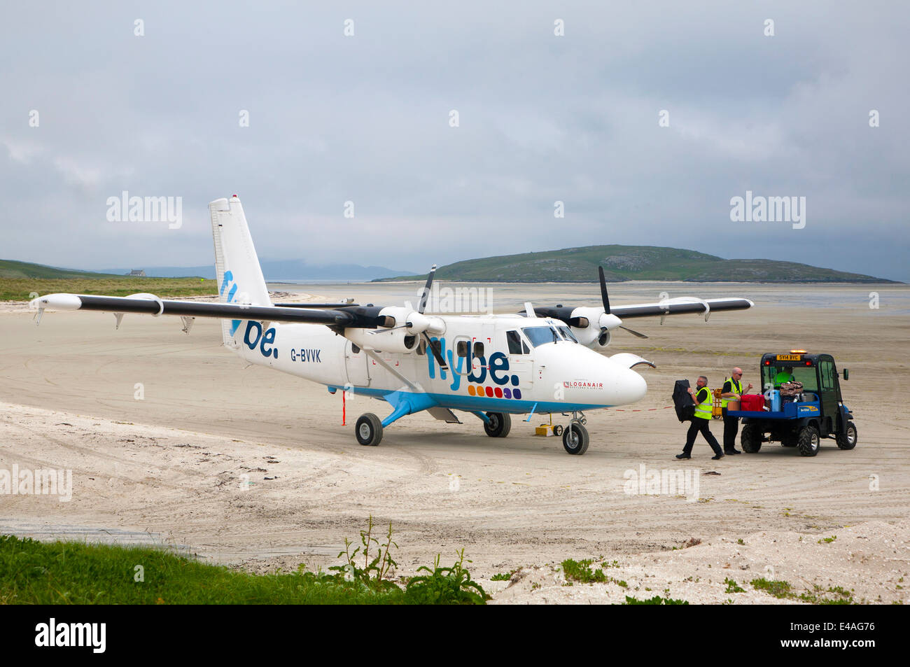 Flybe plane on sandy airstrip Isle of Barra airport , Outer Hebrides ...