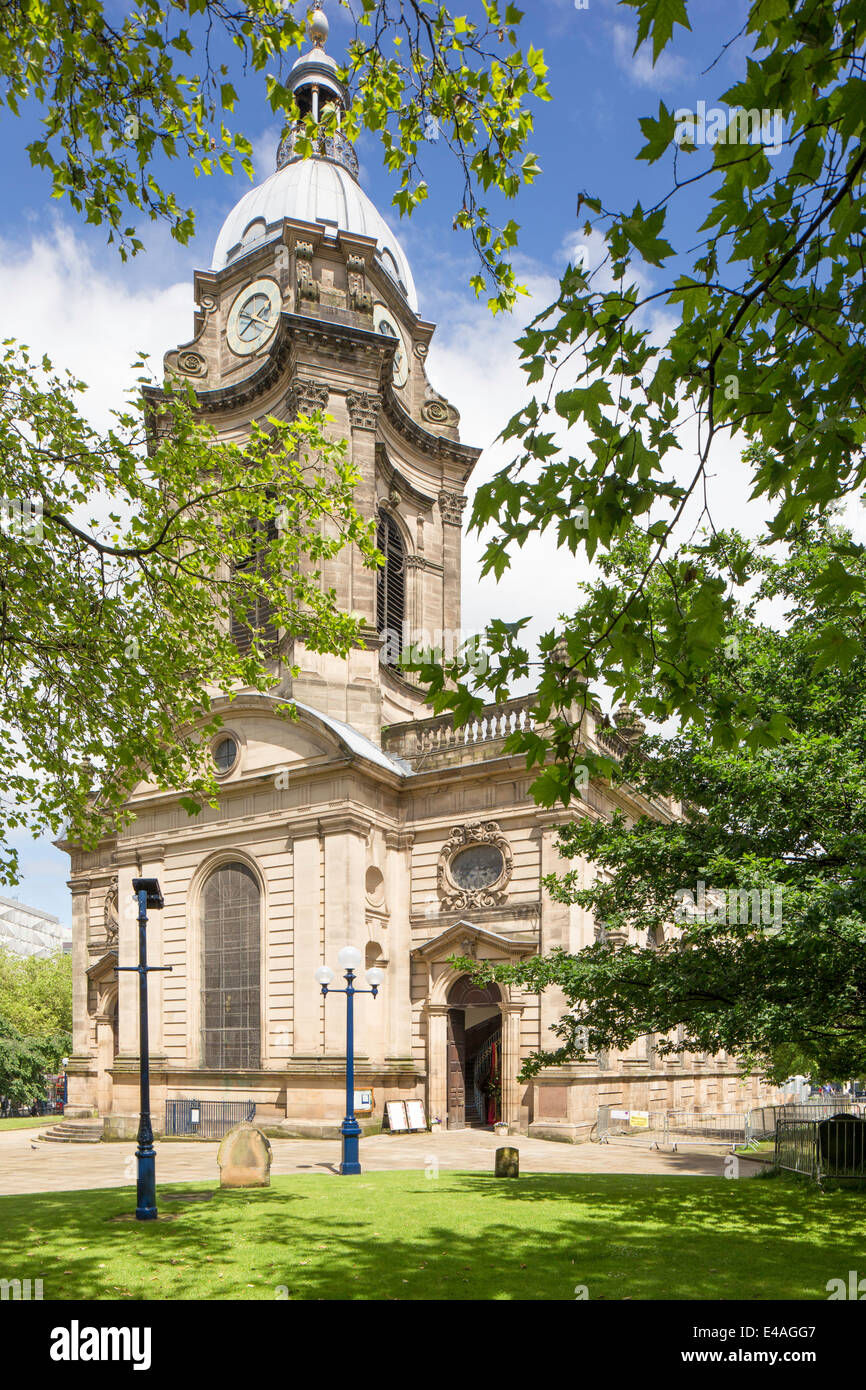 Birmingham st philip's cathedral hi-res stock photography and images ...