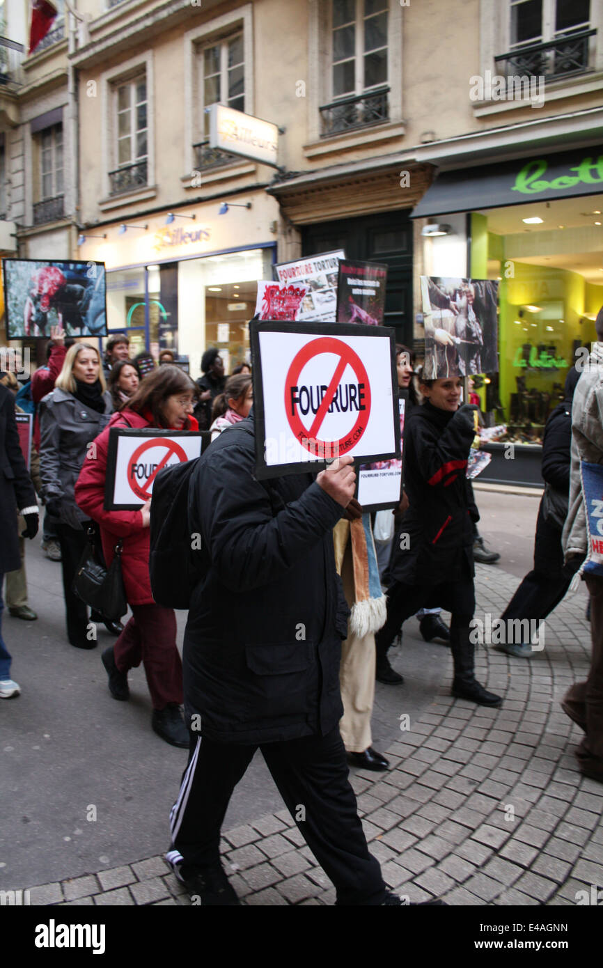 Protest against animal torture, animal experimentation and fur, Lyon ...