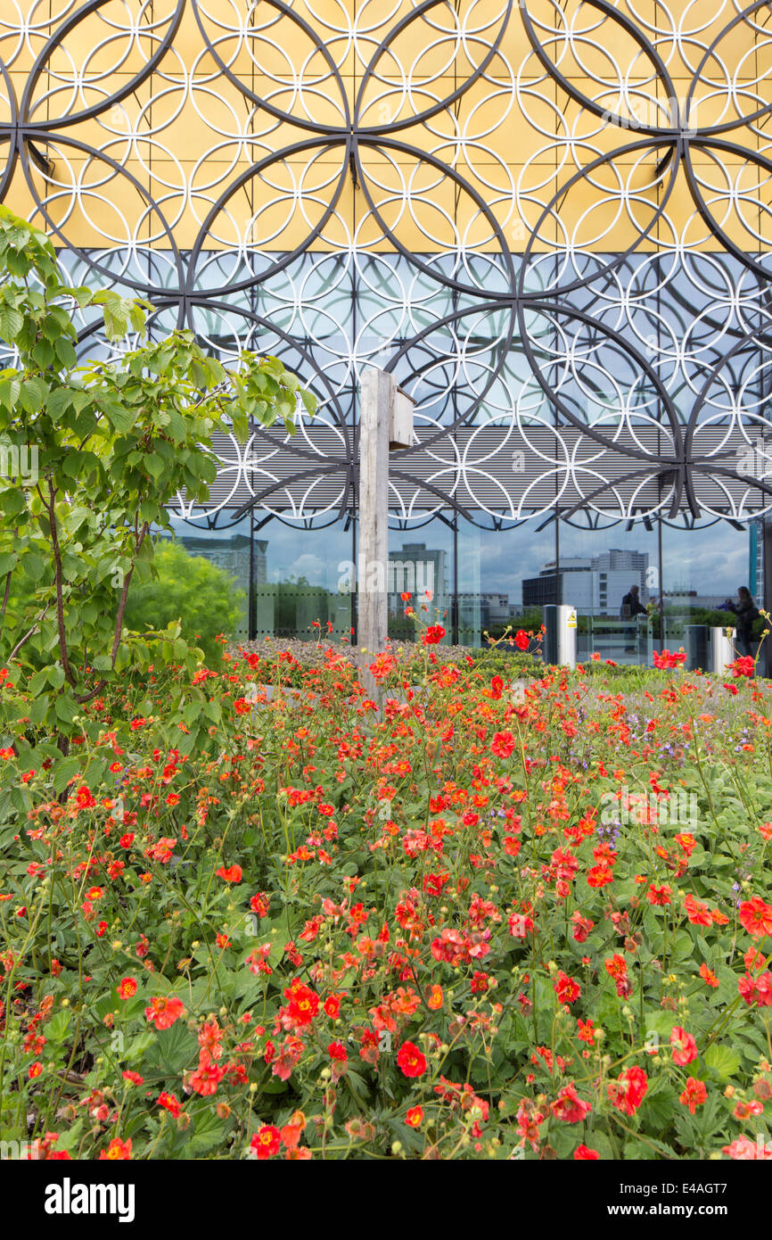 Flower gardens at the Library of Birmingham, Centenary Square ...