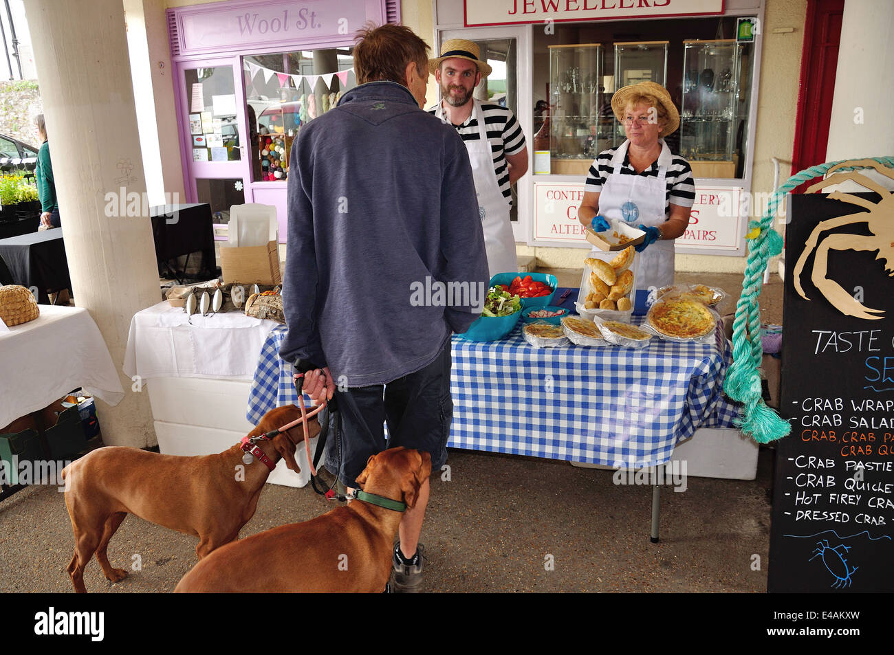 Totnes Good Food Sunday Market, Civic Hall Square, Totnes, South Ham ...