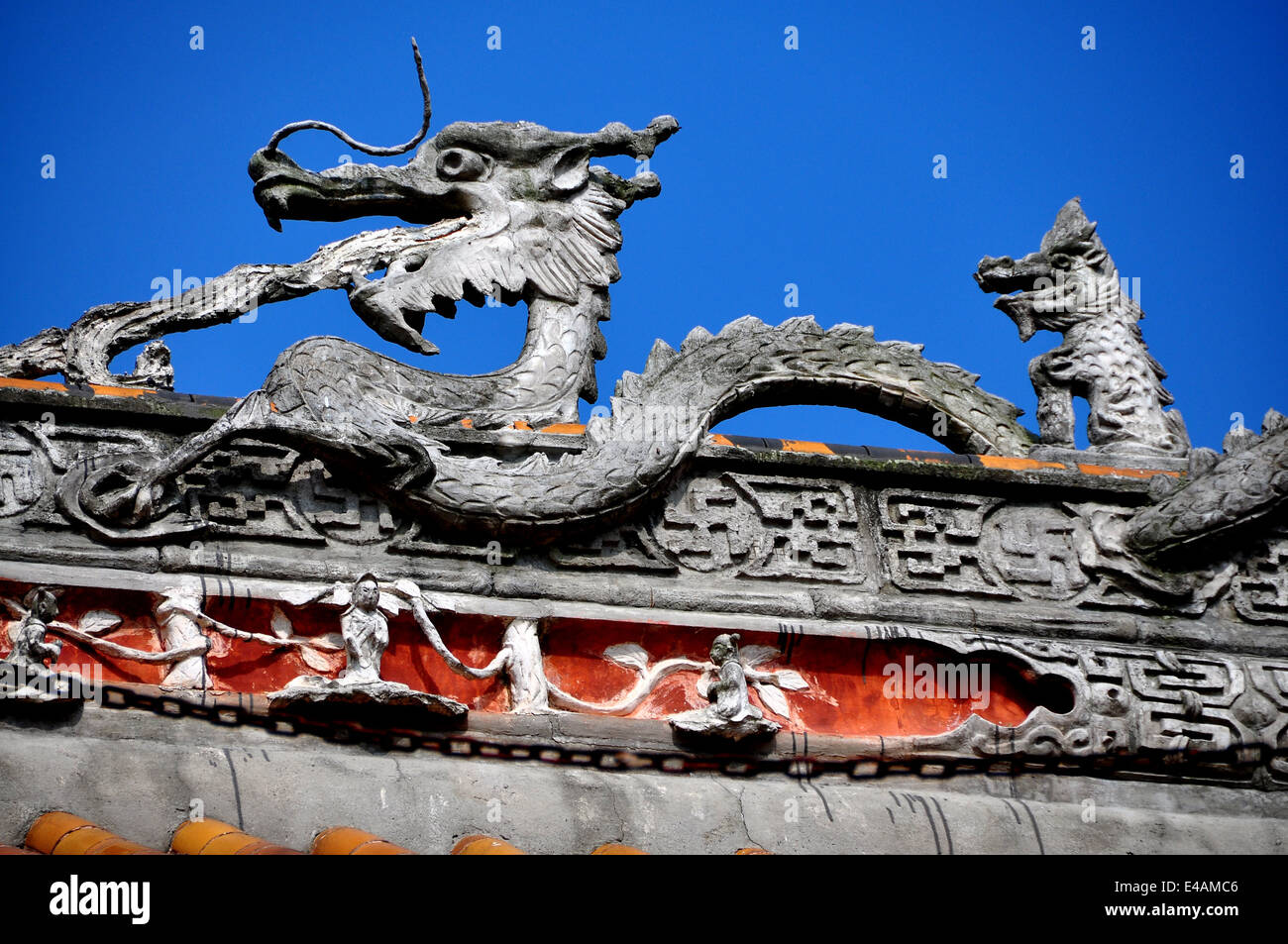 Dragon beam hi-res stock photography and images - Alamy