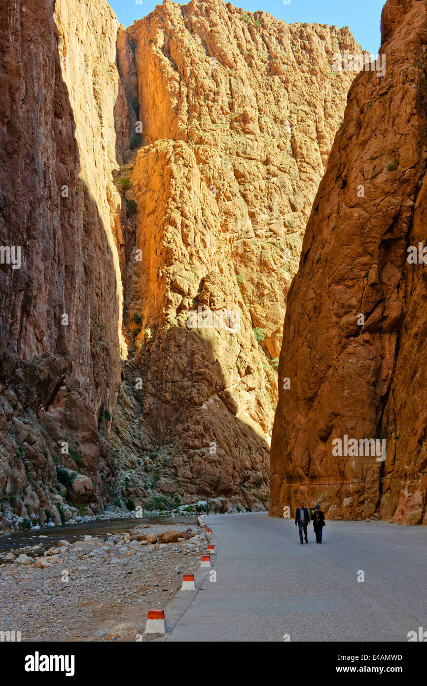 Aspects of the Todgha Gorge,Paved road,Hotels,Hiking,Carpet Sellers ...