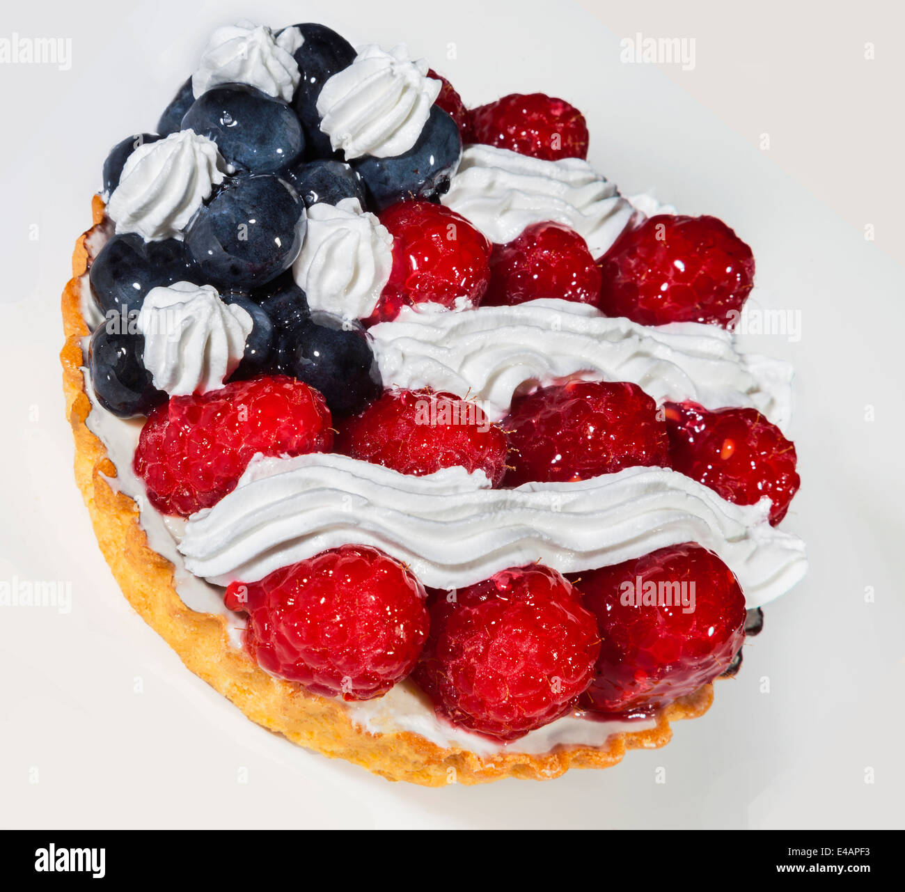 American Flag pastry tart with raspberries and blueberries Stock Photo ...
