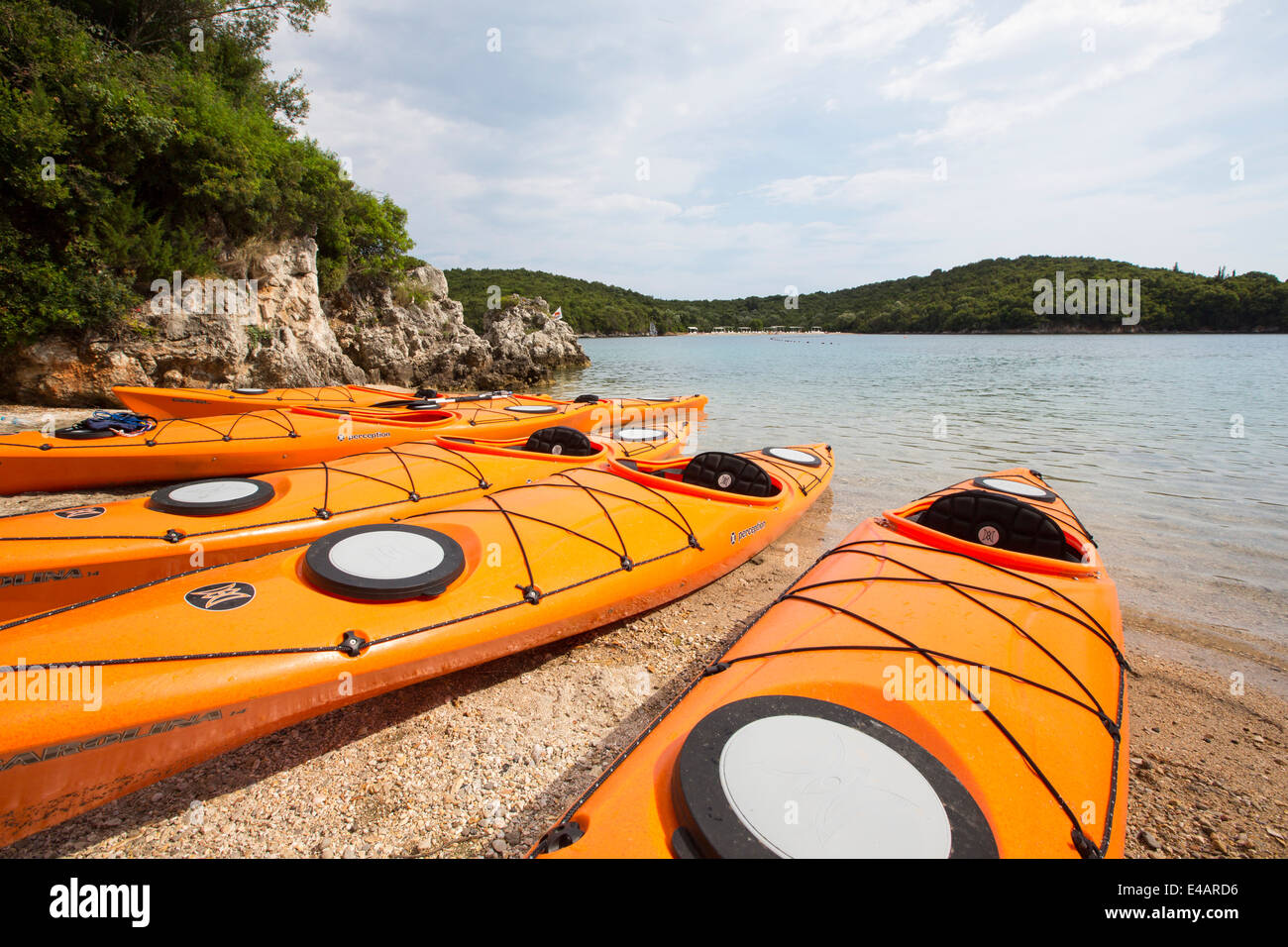 Sea kayak greece hi-res stock photography and images - Alamy