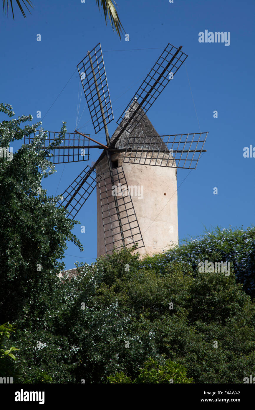 the windmills of mallorca Stock Photo - Alamy