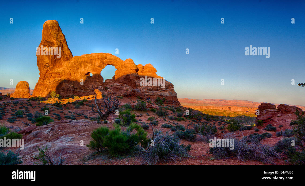 Turret Arch, Arches National Park, Utah shortly after dawn (HDR Stock ...