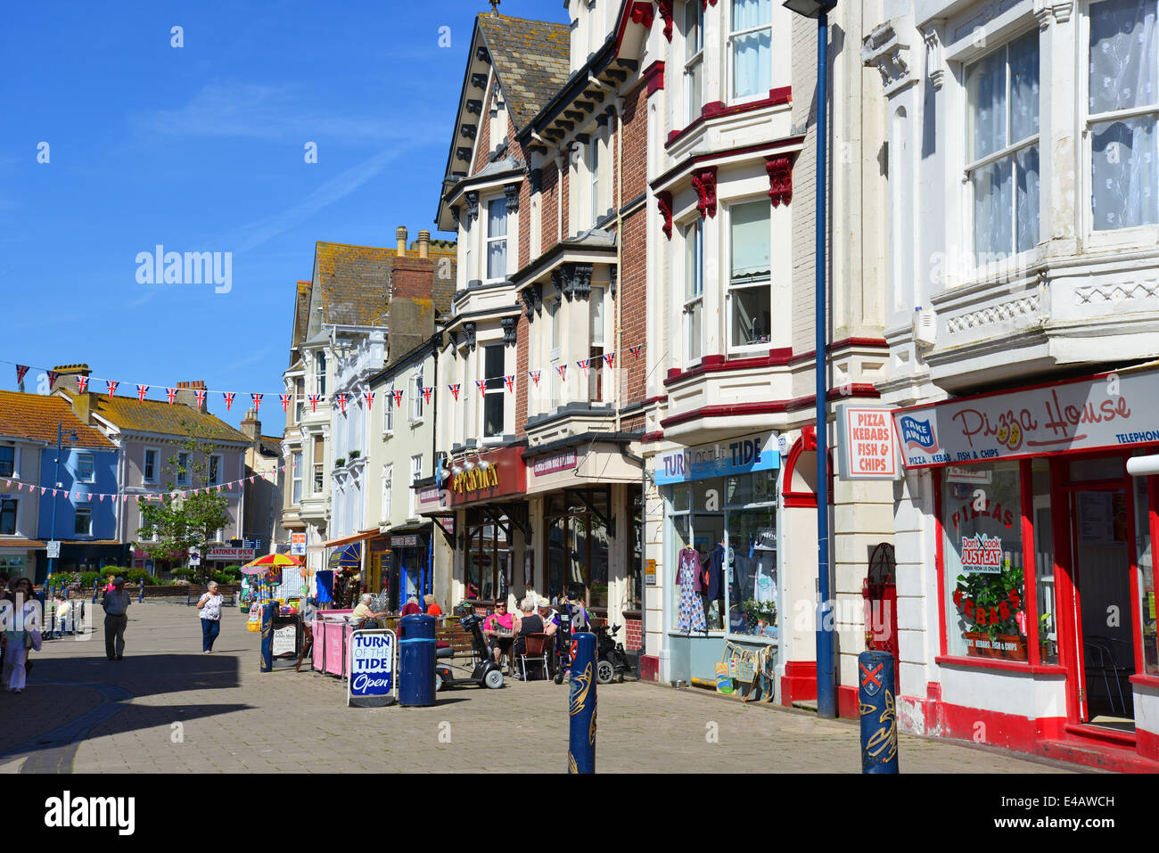 Teignmouth town centre hi-res stock photography and images - Alamy