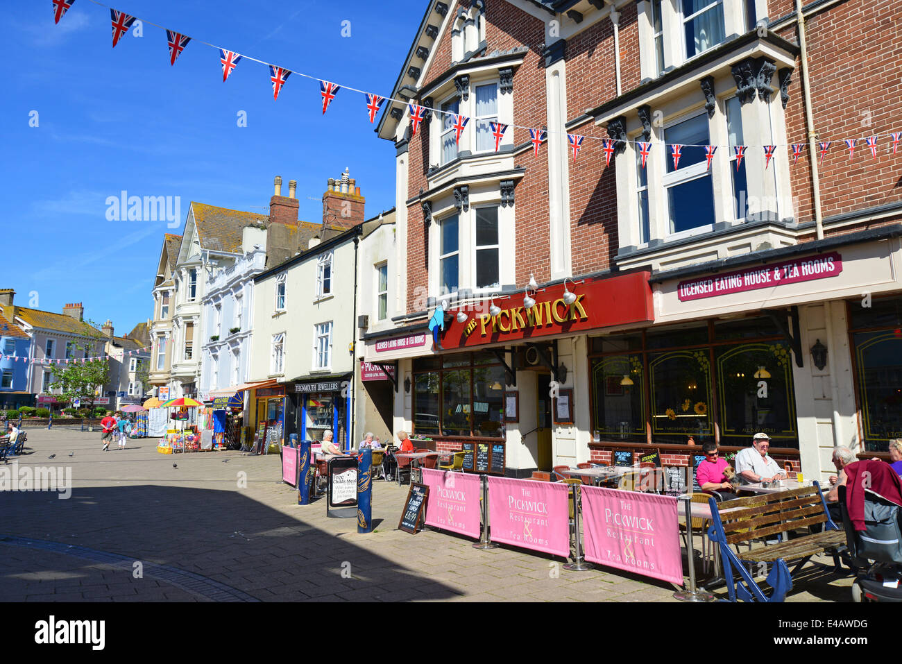 Teignmouth town centre hi-res stock photography and images - Alamy
