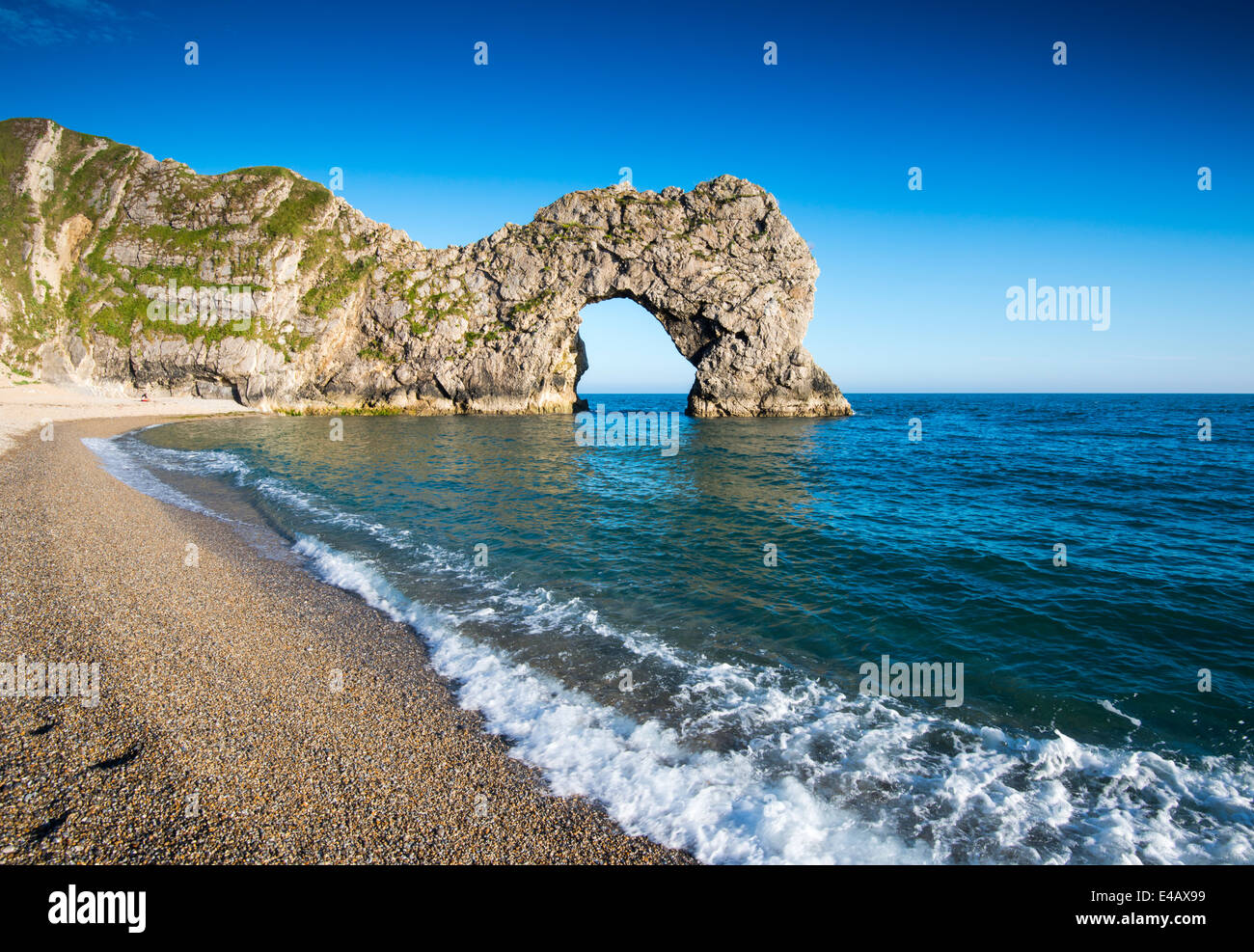 A sunny summer evening at Durdle Door, Dorest England UK Stock Photo ...