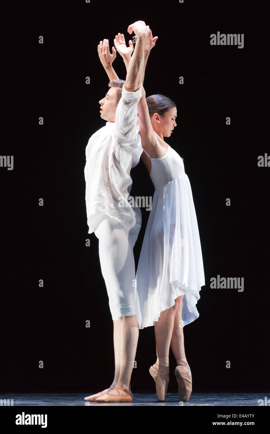 New English Ballet Theatre (NEBT), Peacock Theatre, London. Toca by ...