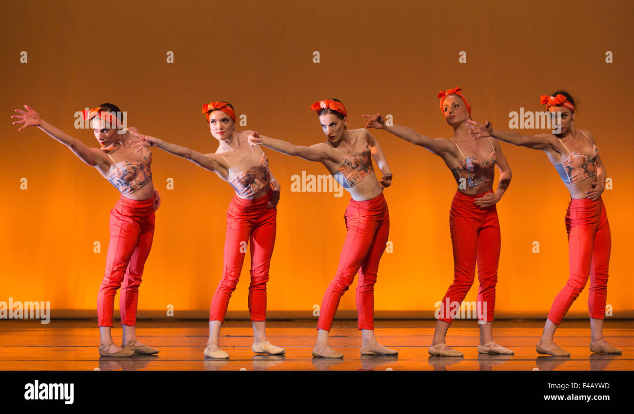 New English Ballet Theatre (NEBT), Peacock Theatre, London. Mad Women ...