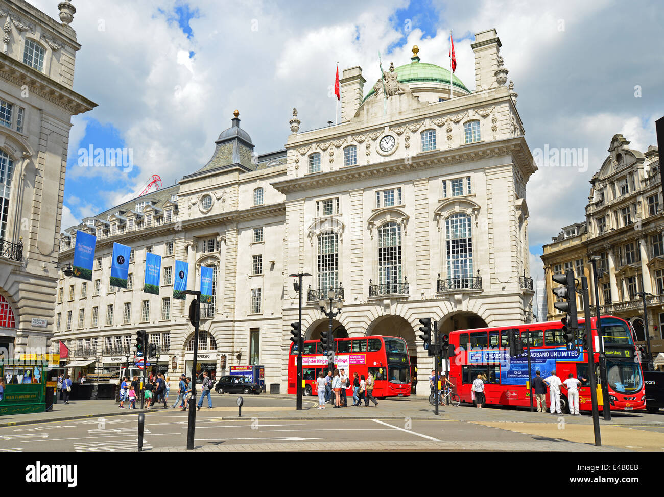 Piccadilly circus street view london hi-res stock photography and images - Alamy
