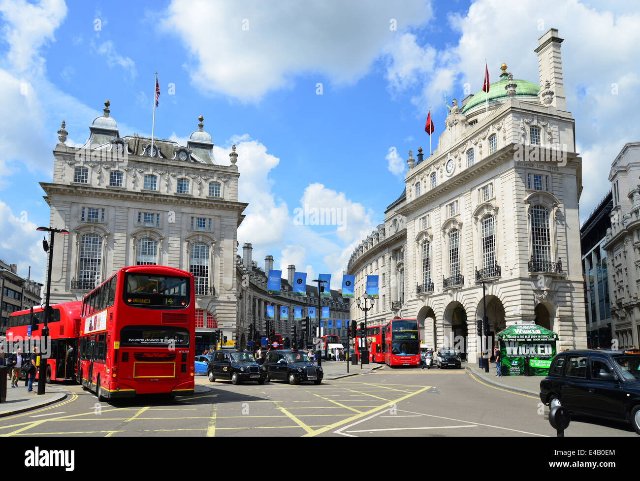 Visit piccadilly circus hi-res stock photography and images - Alamy