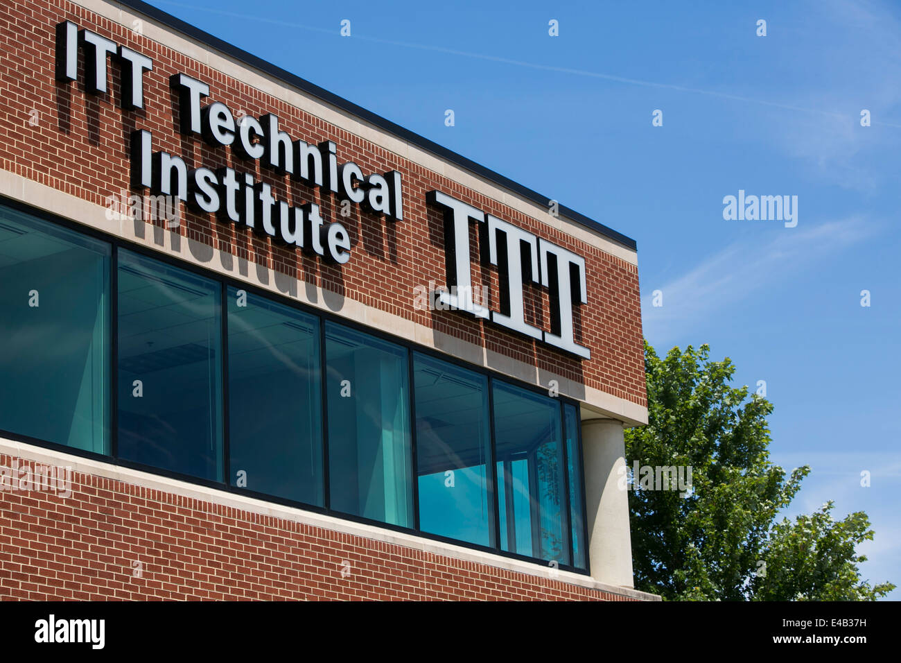 Itt technical institute hi-res stock photography and images - Alamy