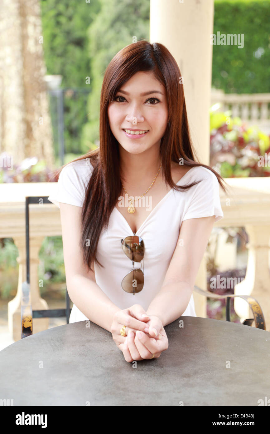 Beautiful asian restaurant hi-res stock photography and images - Alamy