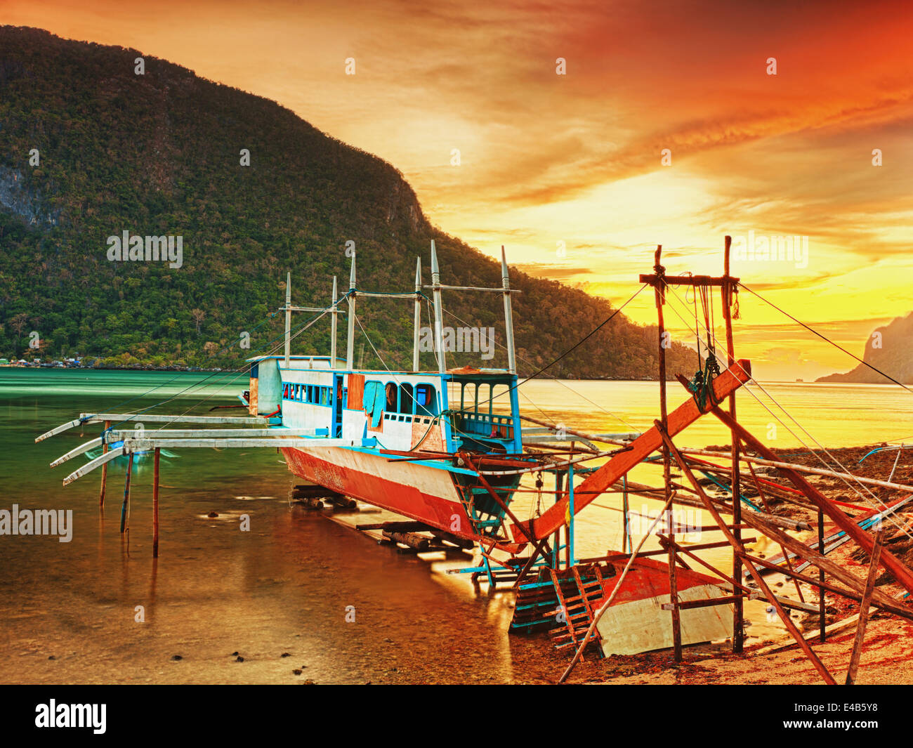 Palawan ferry hi-res stock photography and images - Alamy