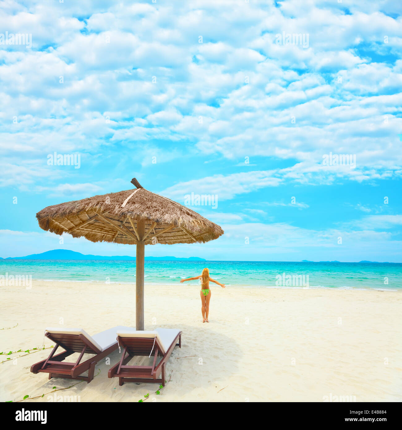 Woman enjoy sun Stock Photo - Alamy