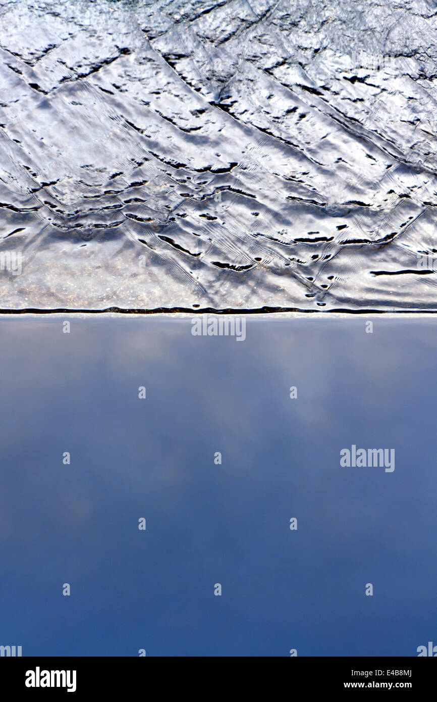 Detail liquid flow hi-res stock photography and images - Alamy