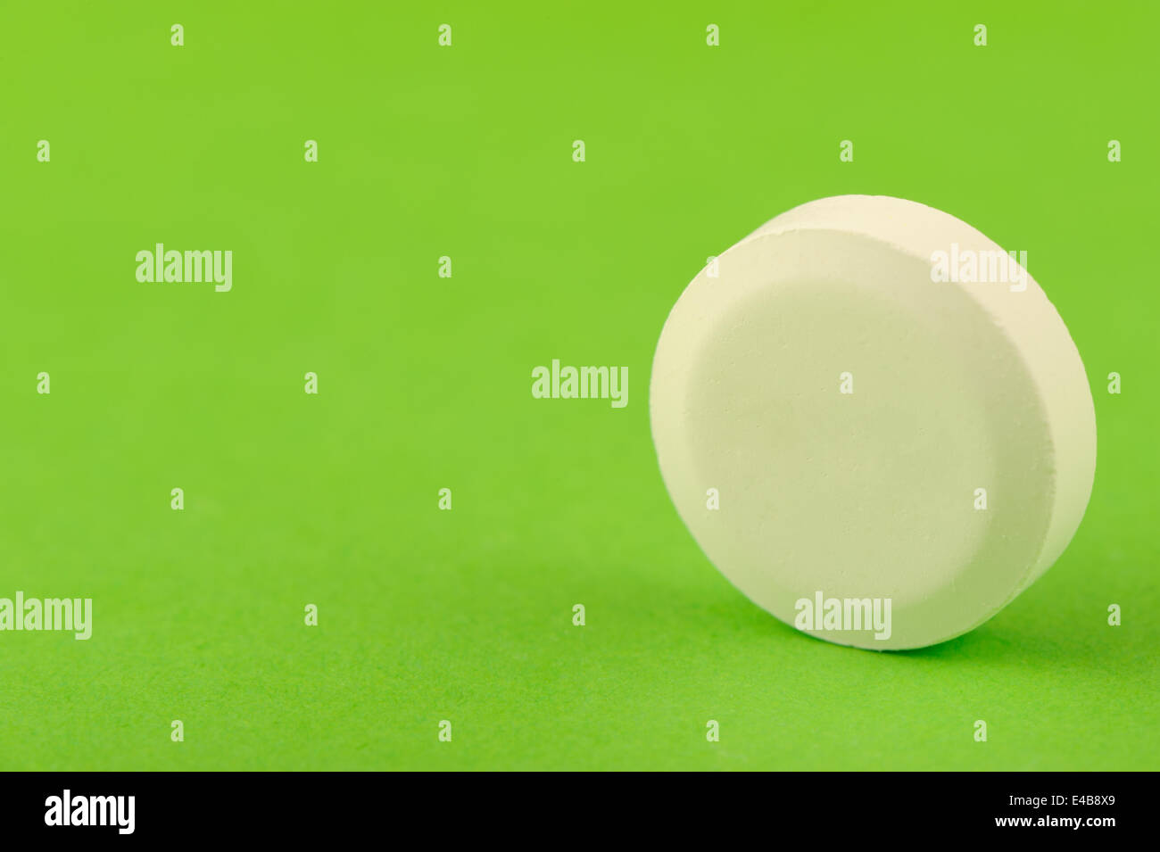 Tablet white background hi-res stock photography and images - Alamy