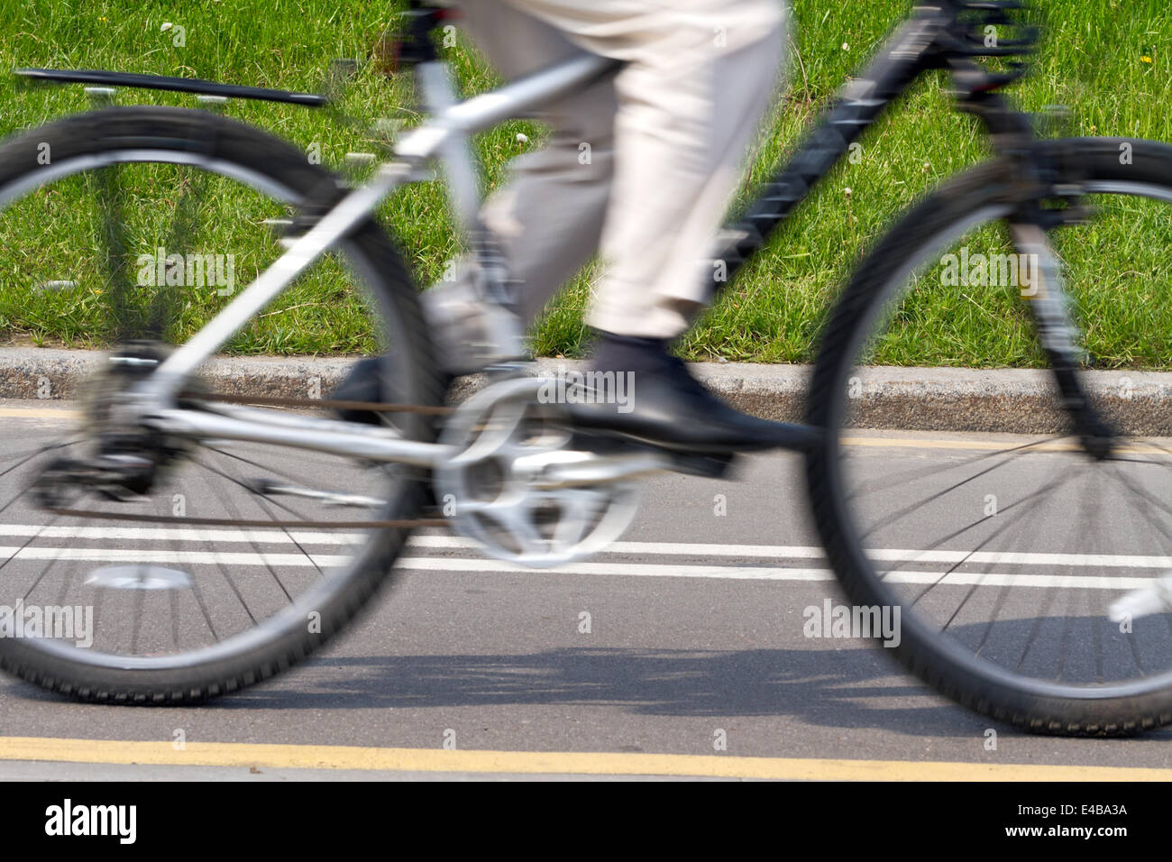 Bike racing hi-res stock photography and images - Alamy